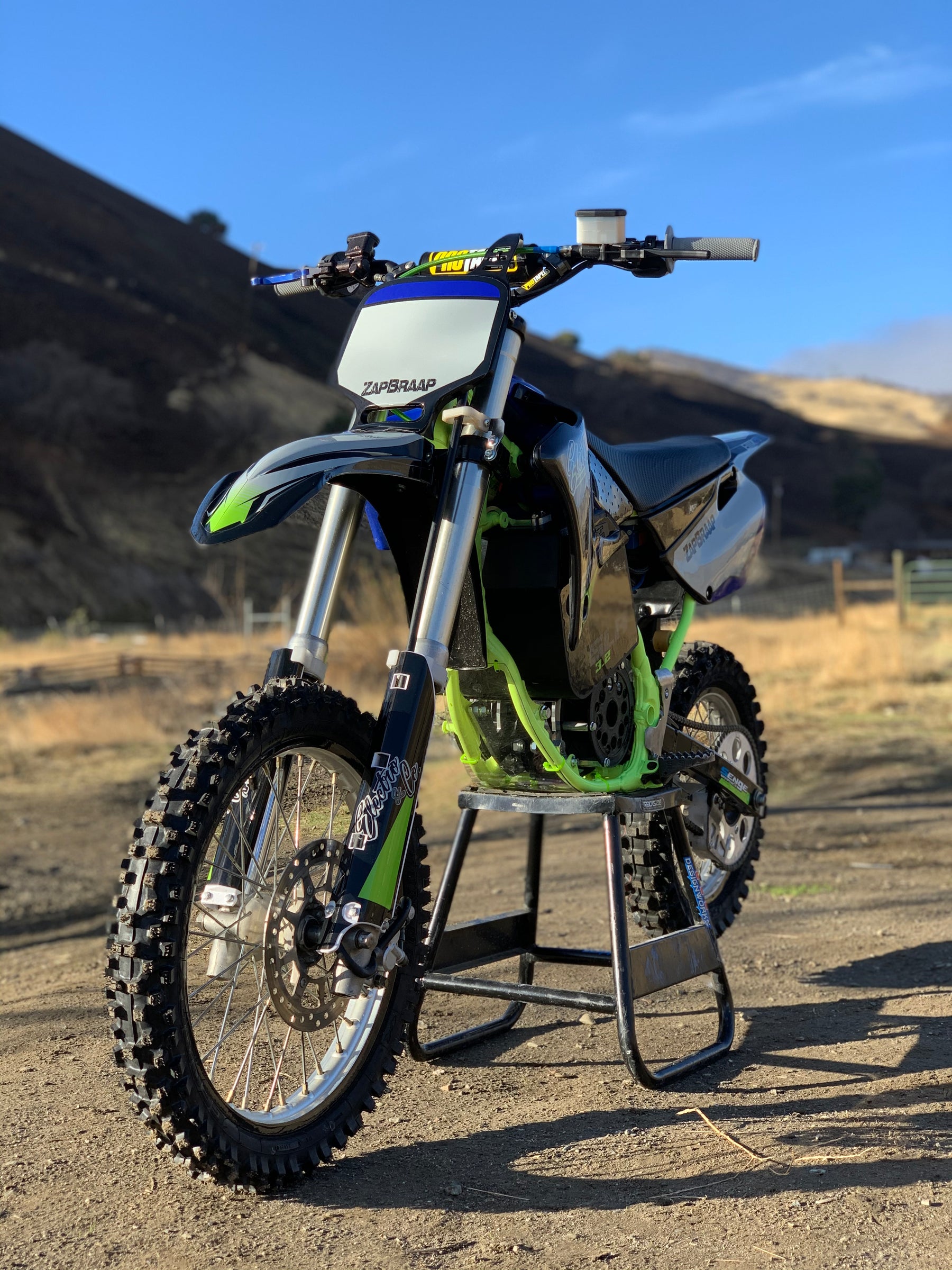 EMX17® Electric Conversion Kit | Electro & Co – Electro & Company Inc.